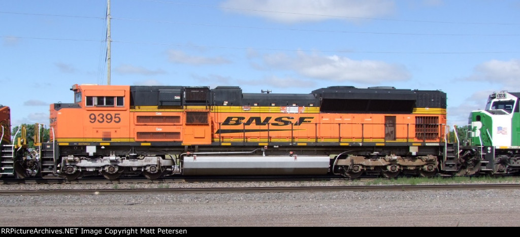 BNSF 9395